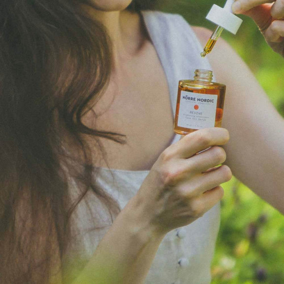 REVIVE Brightening Antioxidant Face Oil Serum – NÖRRE NORDIC